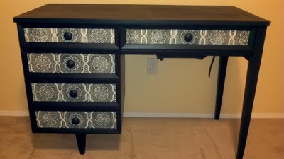 Feature Friday: Refinished Desk! | All Things Thrifty