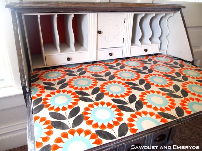 Guest Post! Layered Stenciling Tutorial | All Things Thrifty